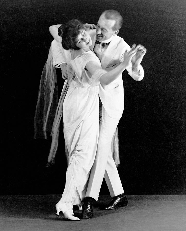 The Great Bob Debate – Isabella Alden